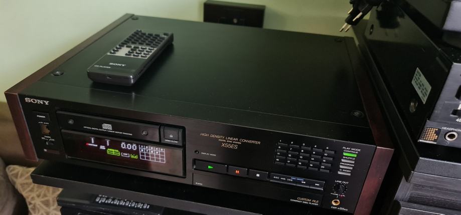 Sony CDP X-55ES