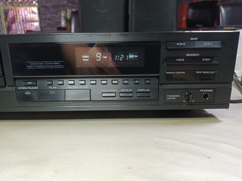Yamaha cd player cdx-510