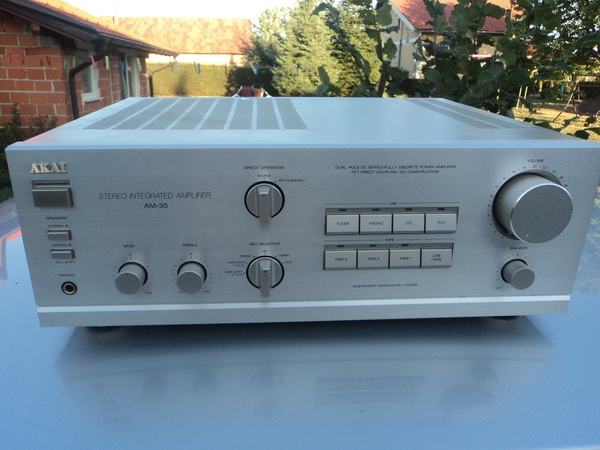 AKAI AM 35 (Champagne)
