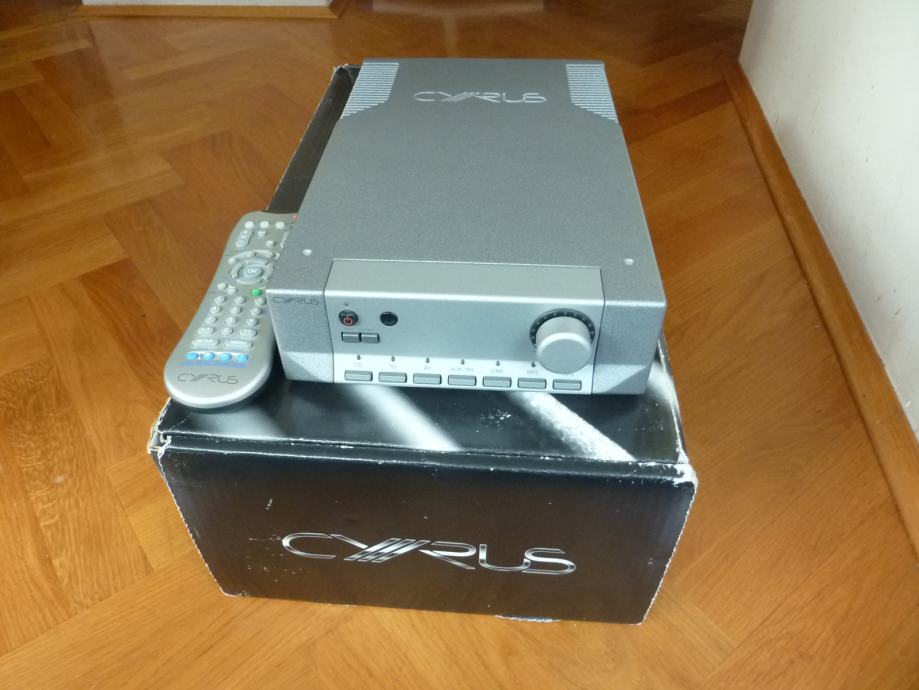 Cyrus 8 vs2 integrirano pojačalo, 2x110 W, izvrsno AKCIJA