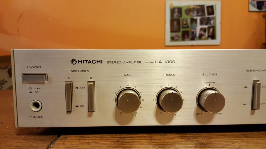 Hitachi pojačalo HA-1800