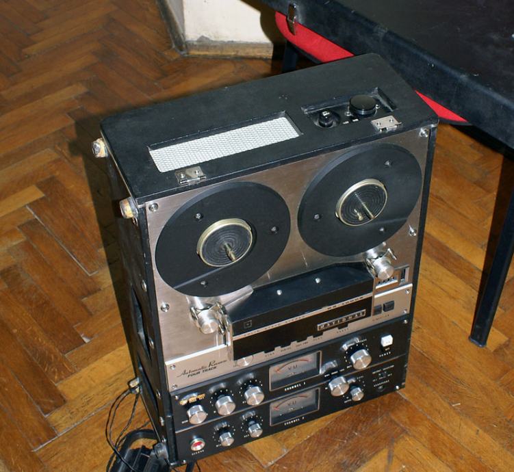 Magnetofon National (Panasonic) RS-1000S