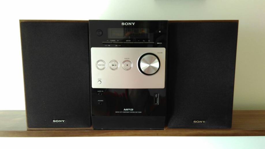 Mini linija Sony CMT- FX200