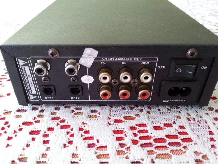 MOCHA 5.1 digitalni audio dekoder - Dolby AC3 5.1/DTS 5.1 dekodiranje.