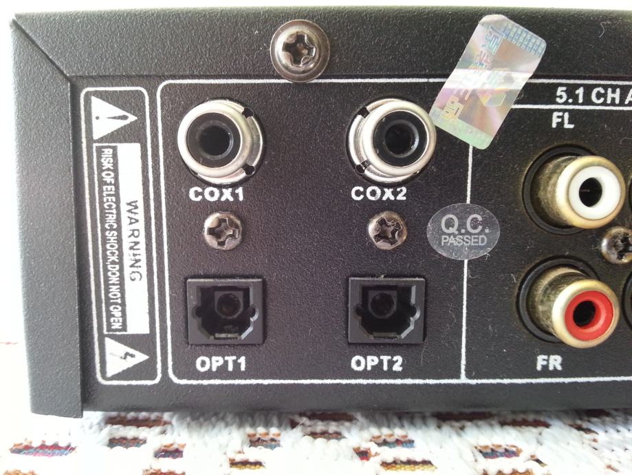 MOCHA 5.1 digitalni audio dekoder - Dolby AC3 5.1/DTS 5.1 dekodiranje.