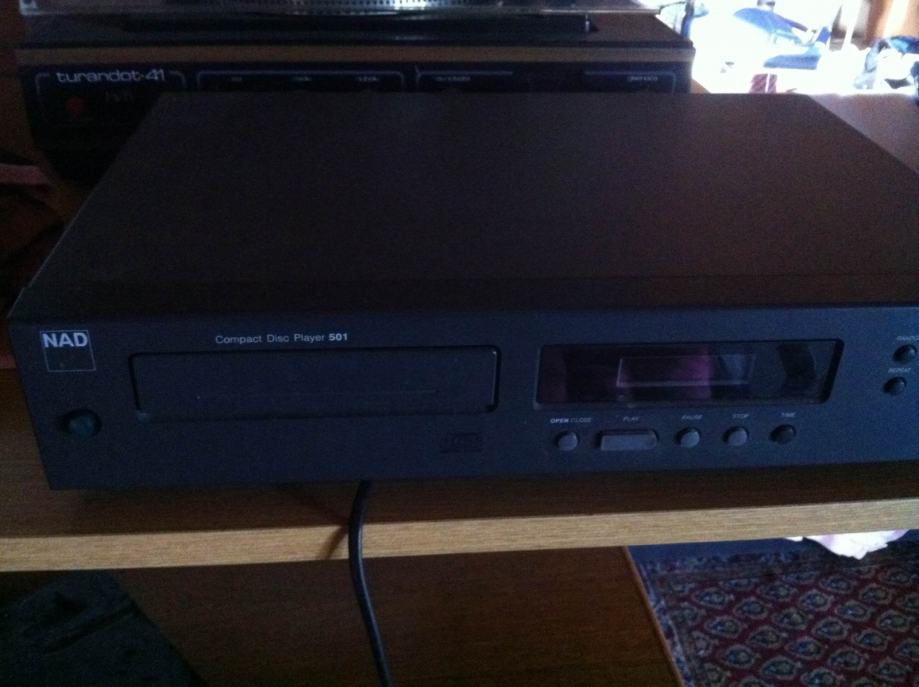 P: NAD 501 cd player