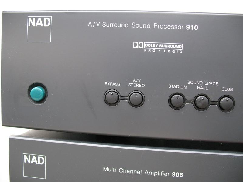 PRILIKA!! NAD višekanalno pojačalo + NAD A/V Surround Sound Processor