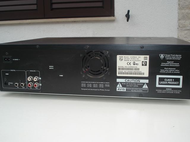 Philips CDR 800 Audio cd recorder / 3CD changer