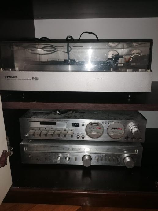 Linija Pioneer SX-3000