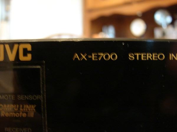 Pojačalo JVC AX-700