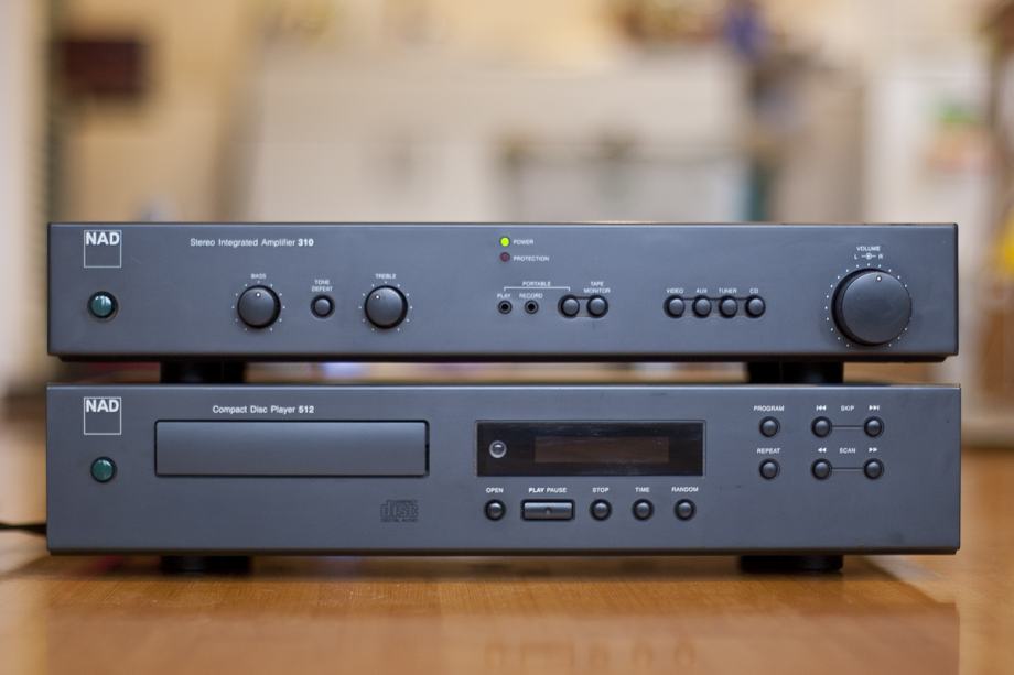 Pojačalo NAD 310 + NAD CDplayer 512