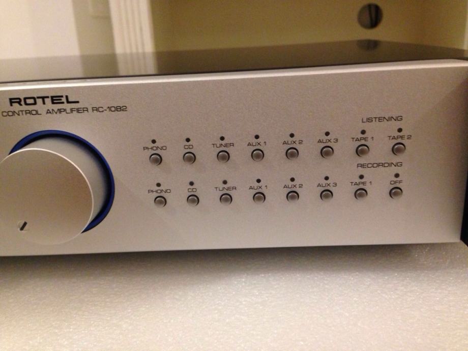 Rotel RC 1082 silver