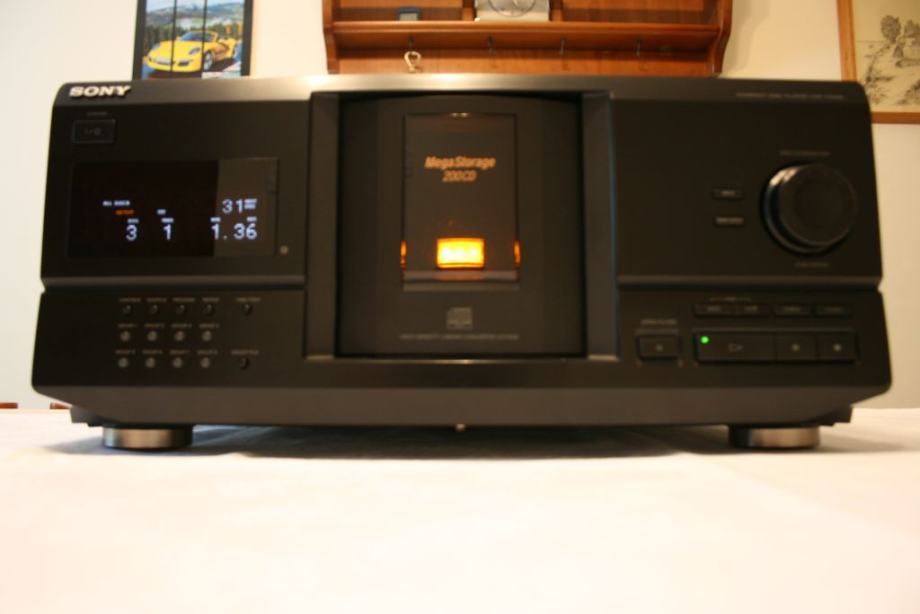 Sony CDP-CX230 CD changer