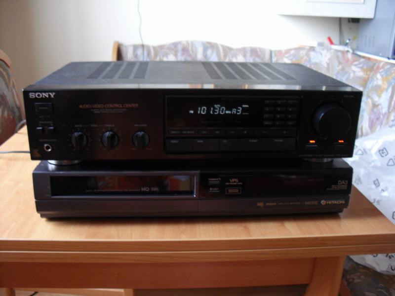 Sony receiver STR-AV 220 + neispravan VCR