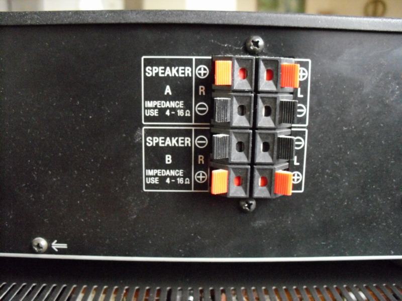Sony receiver STR-AV 220 + neispravan VCR