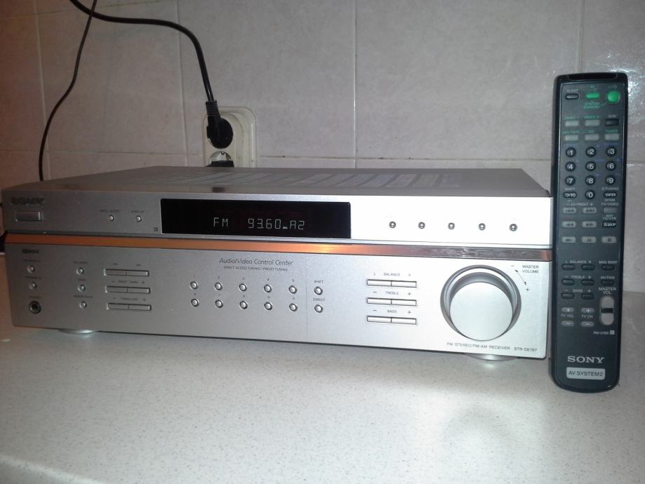 SONY STEREO FM-AM RECIVER STR-DE197