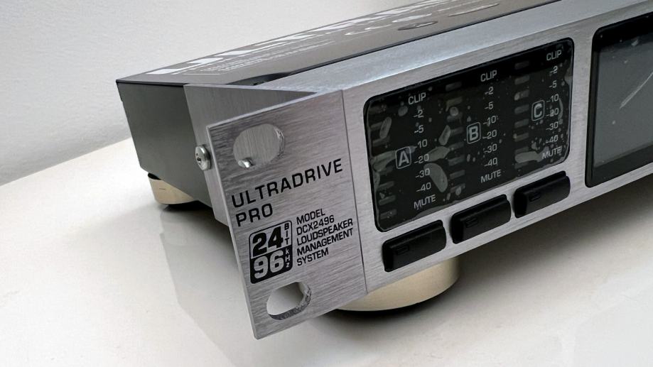 Behringer DCX 2496 Ultradrive Pro