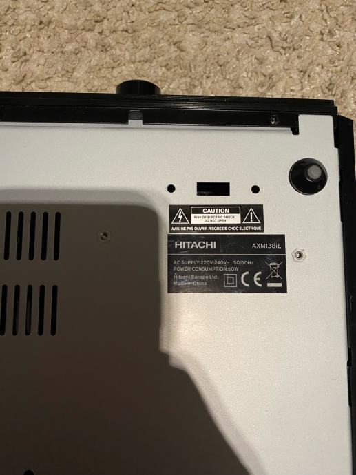 Hitachi AXM138iE