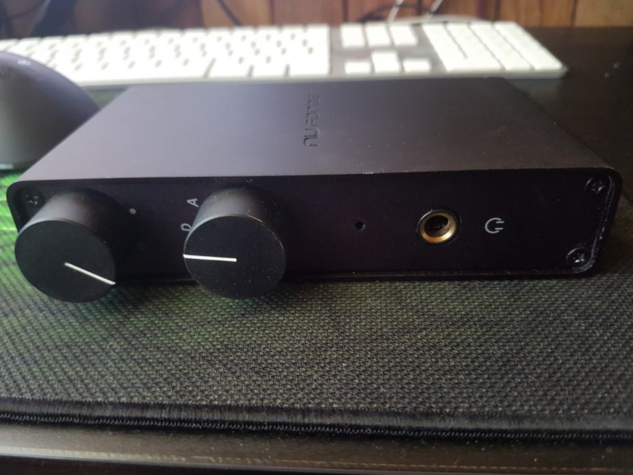 NuForce Icon HDP Black USB Desktop Headphone Amplifier and DAC