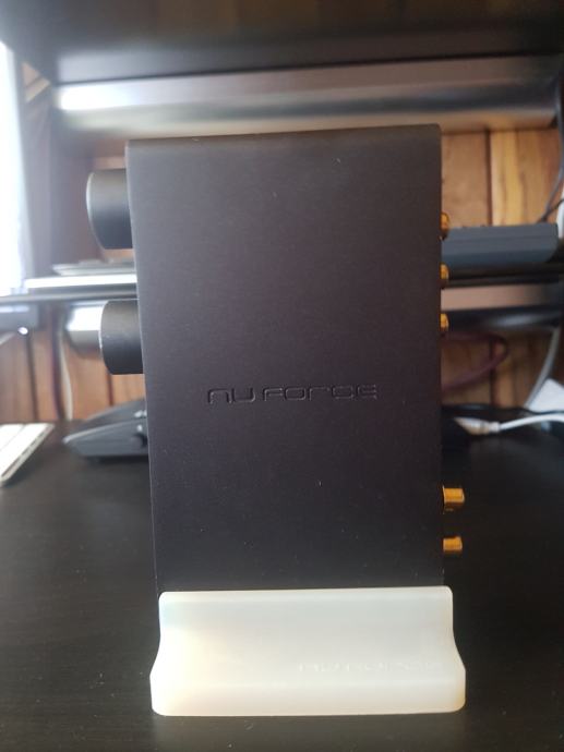 NuForce Icon HDP Black USB Desktop Headphone Amplifier and DAC