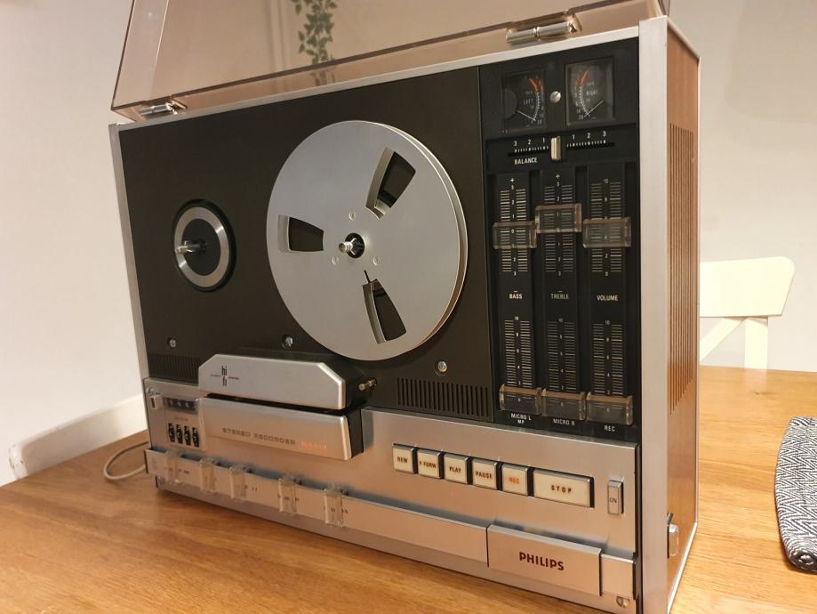 Philips N4418 magnetofon pojacalo MINT STANJE-SNIZENO!