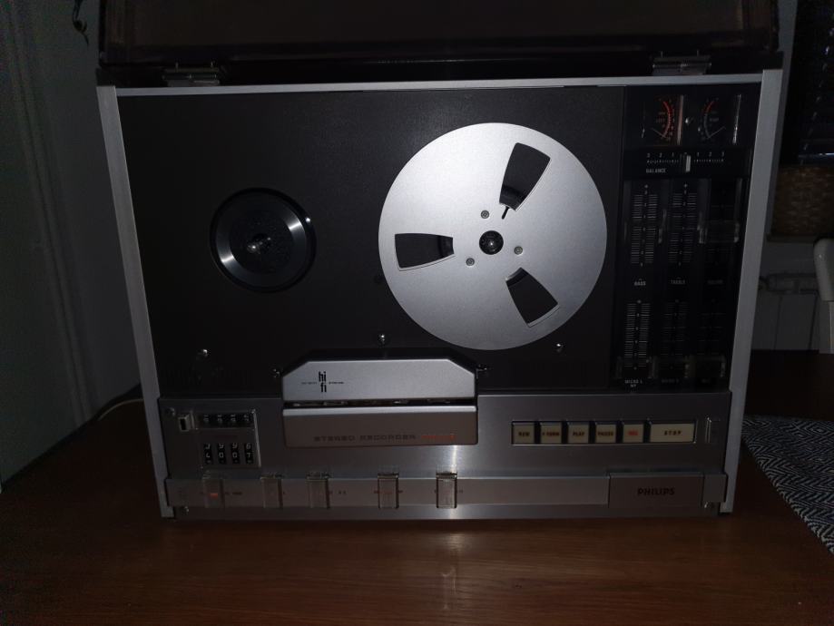 Philips N4418 magnetofon pojacalo MINT STANJE-SNIZENO!