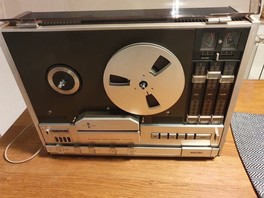 Philips N4418 magnetofon pojacalo MINT STANJE-SNIZENO!