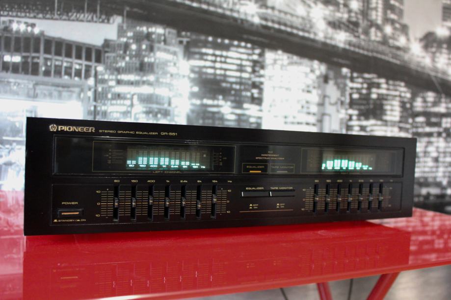 Pioneer GR-551 Stereo Graphic Equalizer