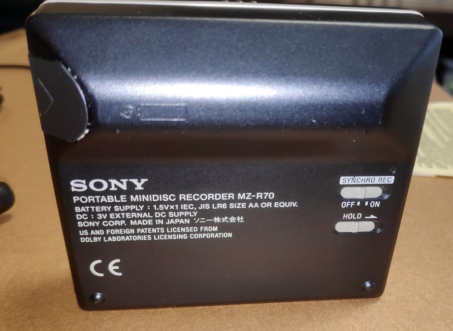 Portable Minidisc recorder SONY MZ-R70
