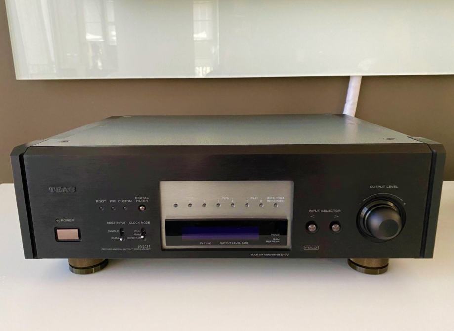 Teac/Esoteric P70/D70 Transport /DAC - SOLD