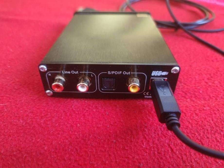 TOPPING D10 USB DAC 32bit/384kHz DSD 256 XMOS U208 ES9018K2M