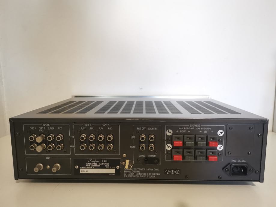 Accuphase E-204