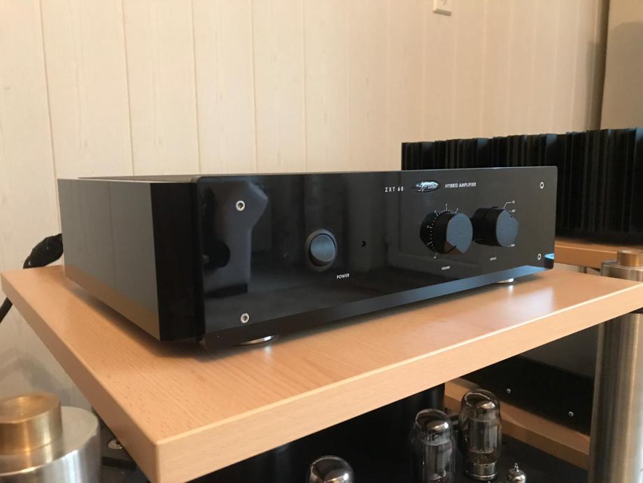 AKCIJA! Hibridno cijevno MOSFET integrirano pojačalo LECTOR ZXT 60
