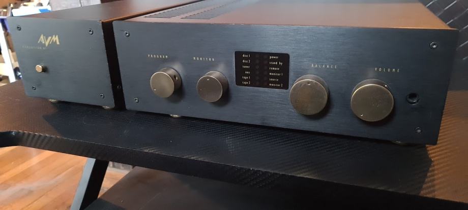 AVM Evolution A1 sa MC Phono karticom, moguća zamjena uz doplatu