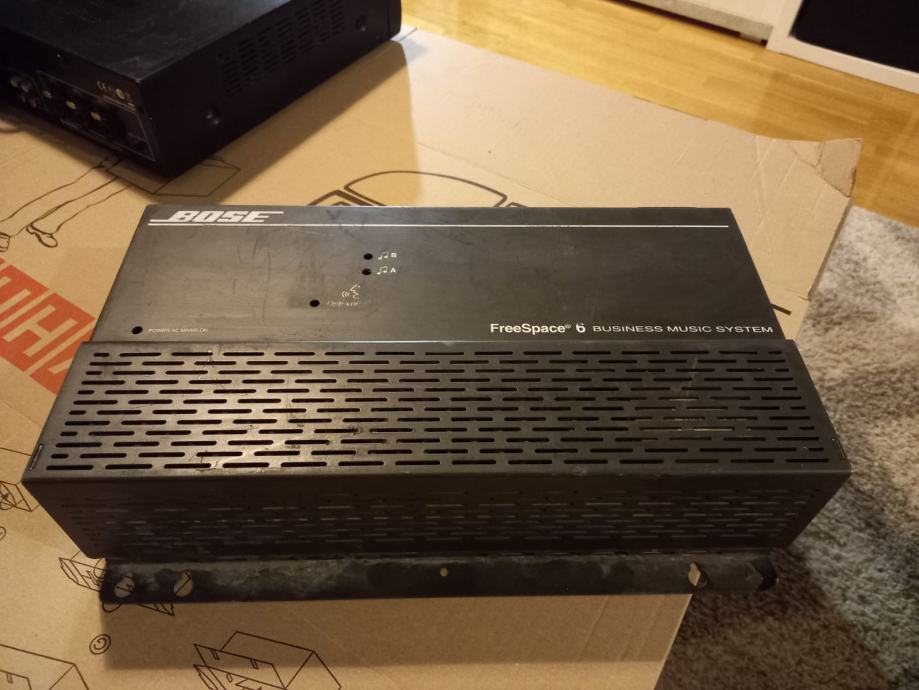 BOSE FreeSpace 6 Business Music System Model 1010 - SUPER STANJE