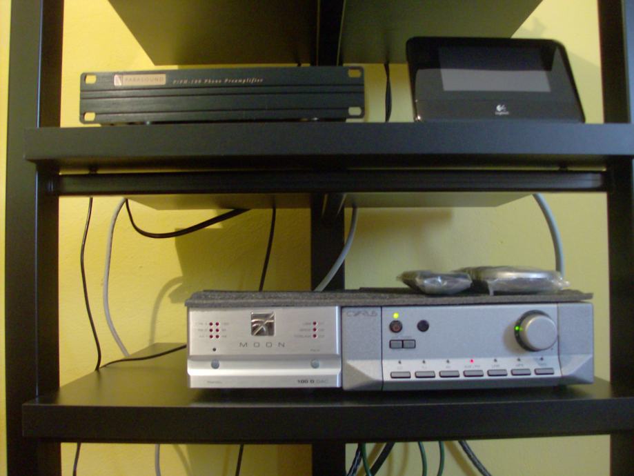 Cyrus 8vs (Od Prvog Vlasnika-Kao Nov Primerak)