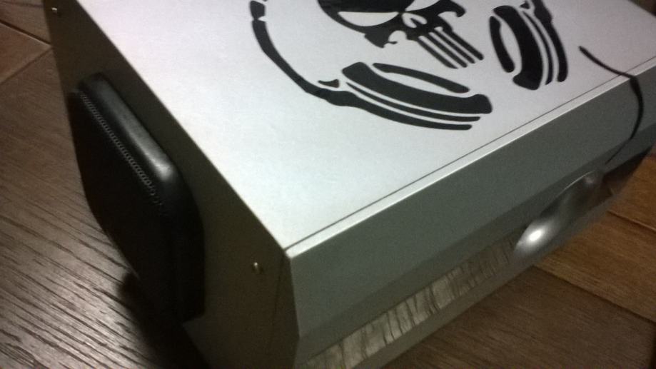 Širokopojasni 2.0 zvučnik 60W