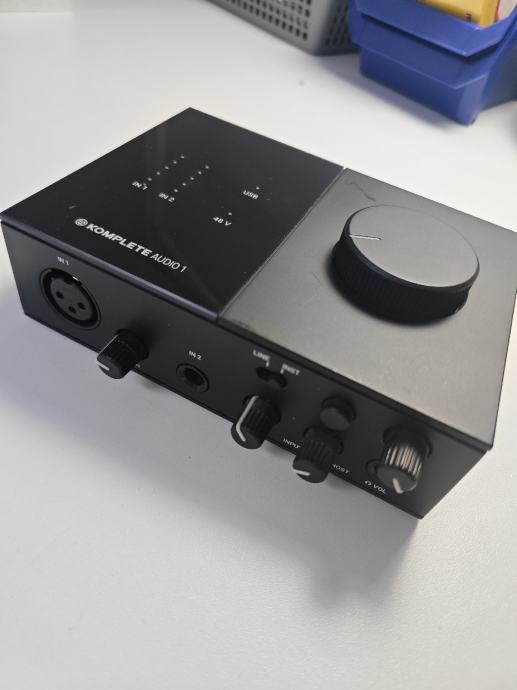 Komplete Audio 1 Audio interface/zvučna kartica