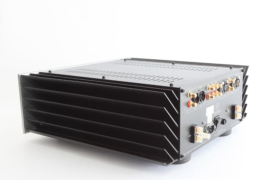 Pass Labs INT-30