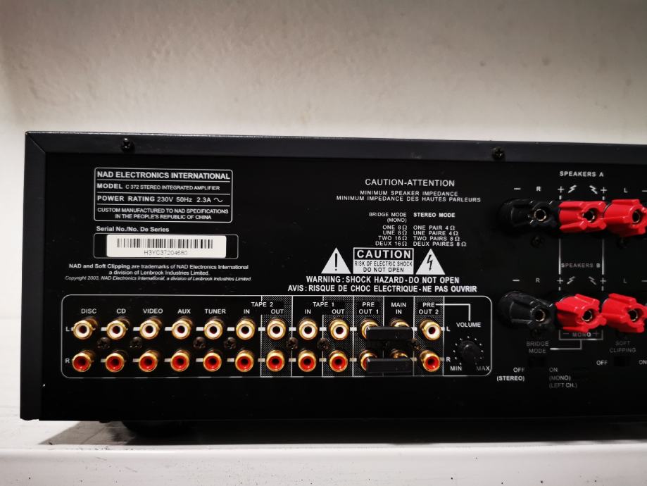Pojačalo NAD C372