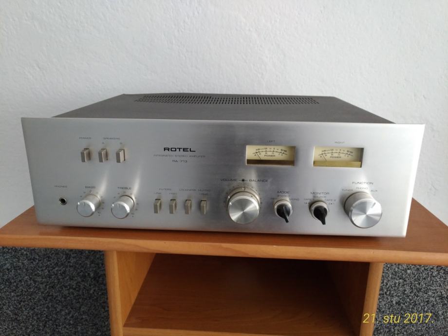 ROTEL RA-713