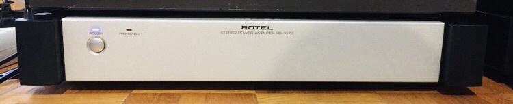 Rotel RB-1072 pojacalo snage 100W/8Ohm, MINT BEZ OGREBOTINE, ZAMJENA