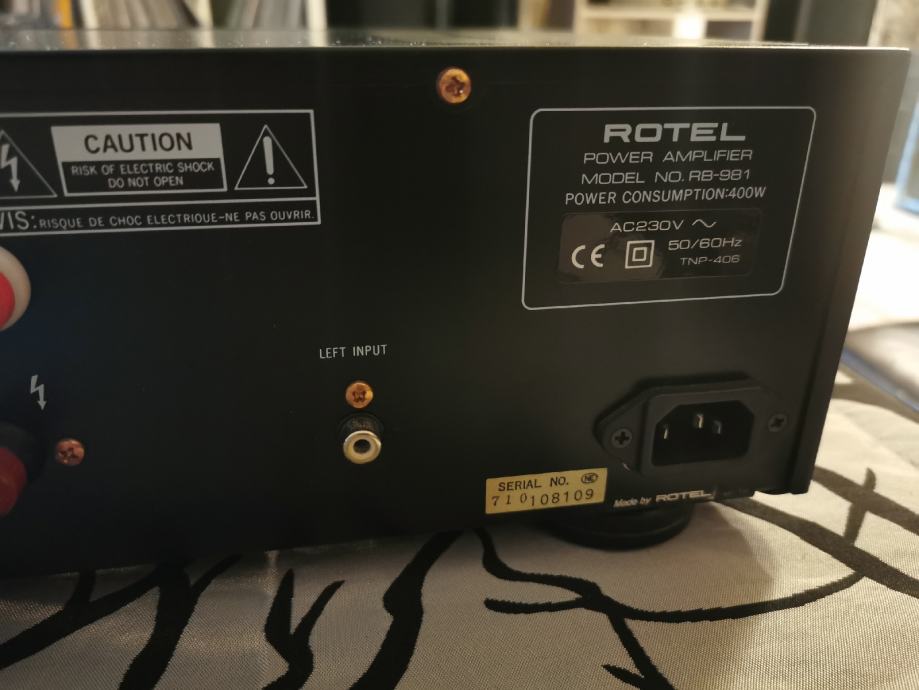 Rotel RB-981 pojačalo snage