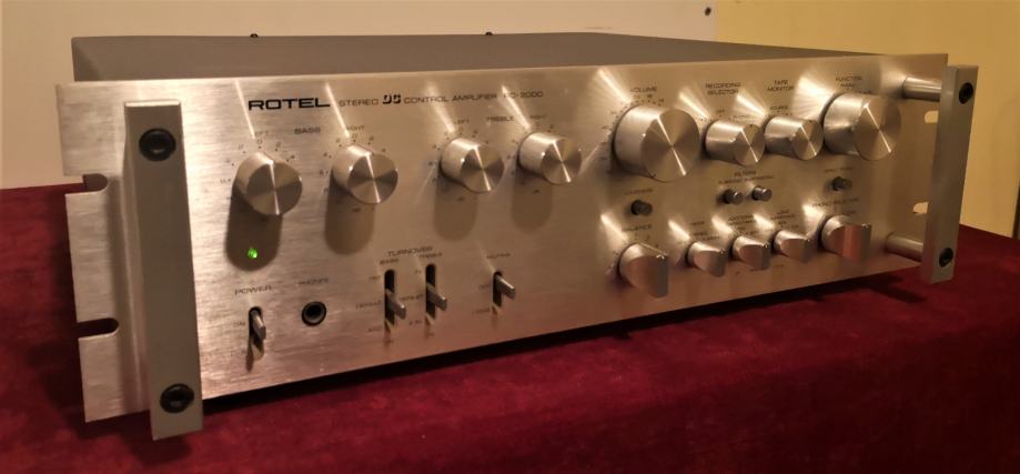 ROTEL RC-2000 predpojačalo