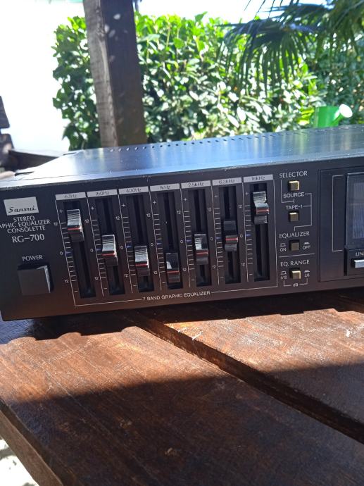 Sansui RG-700