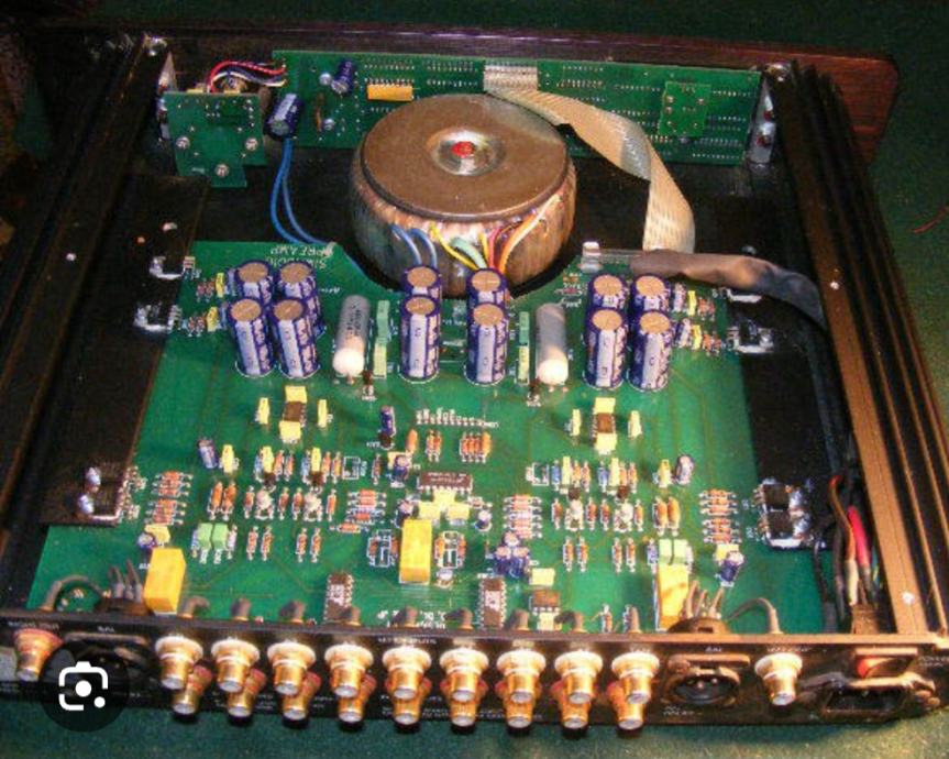 Simaudio Celeste P5003 (Moon P3)