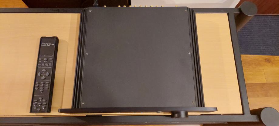 Simaudio Celeste P5003 (Moon P3)