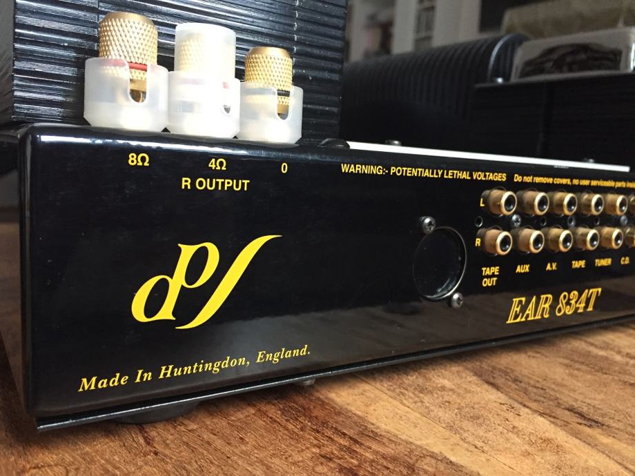 State-Of-The-Art integrirano pojačalo EAR 834T by Tim de Paravicini