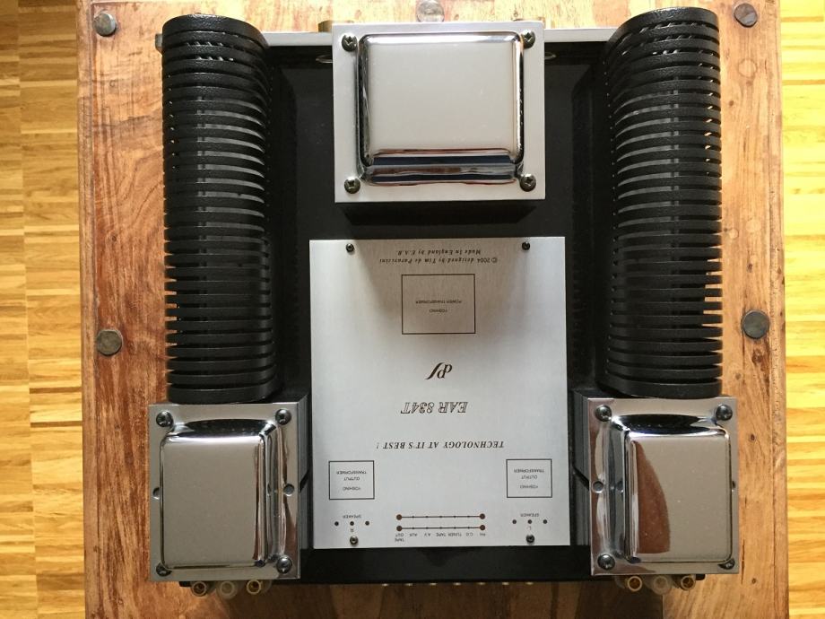 State-Of-The-Art integrirano pojačalo EAR 834T by Tim de Paravicini