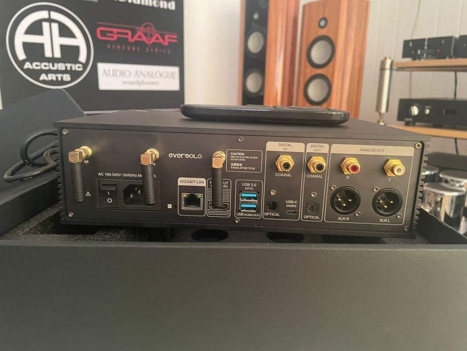 Streamer DAC - Eversolo - DMP-A6 Streamer / DAC sa daljinskim RC